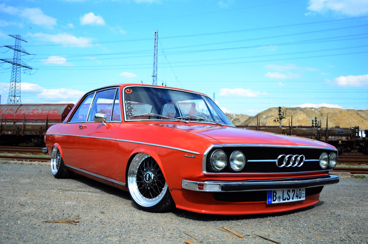 Slammed Audi 100 C1 Coup Survivor De L essence Dans Mes Veines