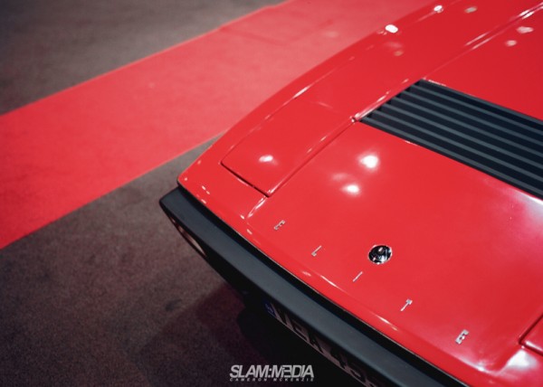 Stanced '77 Lotus Elite... Here come the "Lowtus" De l'essence dans mes ...