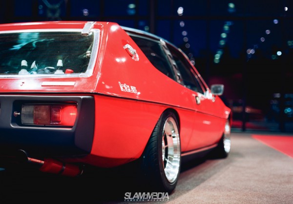 Stanced '77 Lotus Elite... Here come the "Lowtus" De l'essence dans mes ...