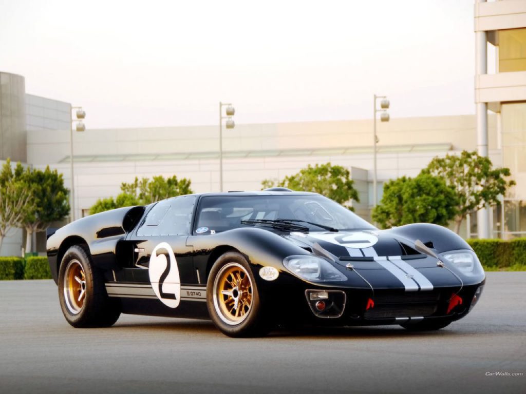 Ford GT40 MkV : La réplique officielle...! De l'essence dans mes veines
