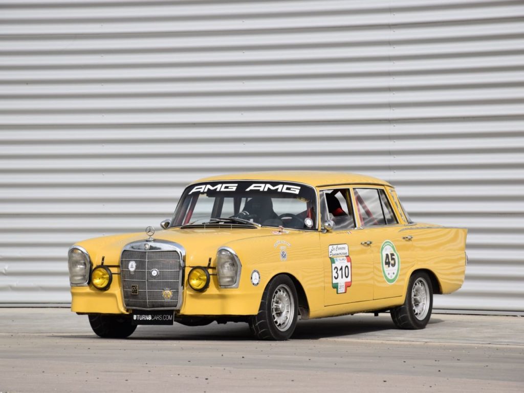 '65 Mercedes 220S - Heckflosse sud-américaine ! De l'essence dans mes ...