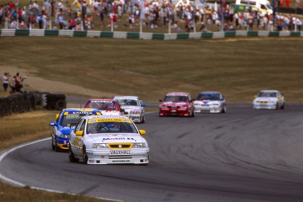 BTCC 90's... La bonne époque du TOCA ! De l'essence dans mes veines