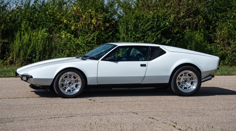 '72 De Tomaso Pantera... Restomod, mais pas trop ! De l'essence dans ...
