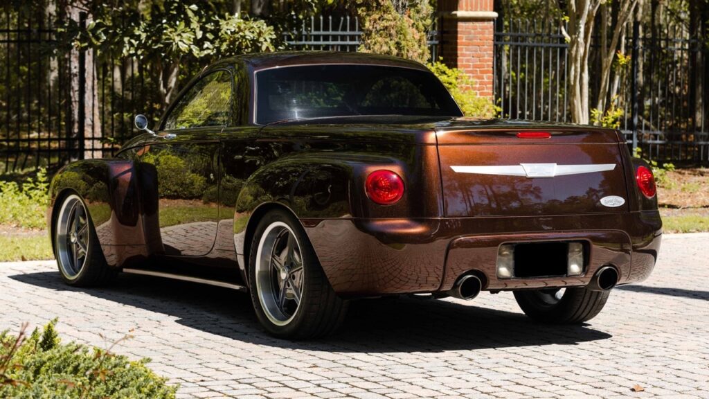 Chevrolet SSR... le pickup coupé cabriolet ! De l'essence dans mes veines