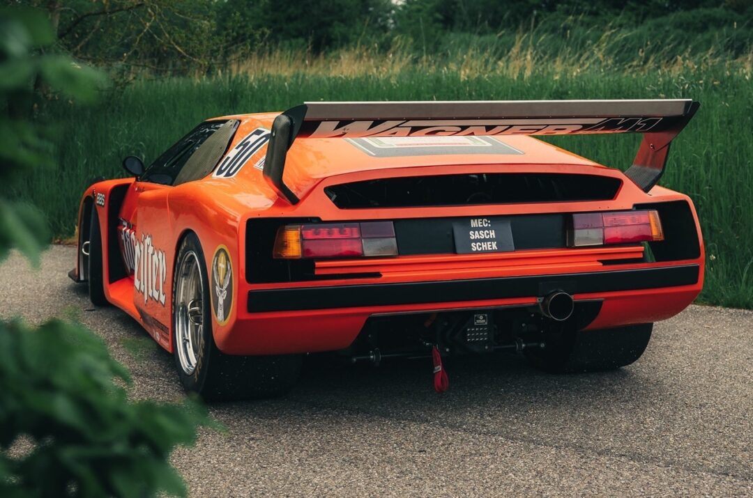 BMW M1 Turbo Gr.5... 1000 ch pour rester au garage ! De l'essence dans ...