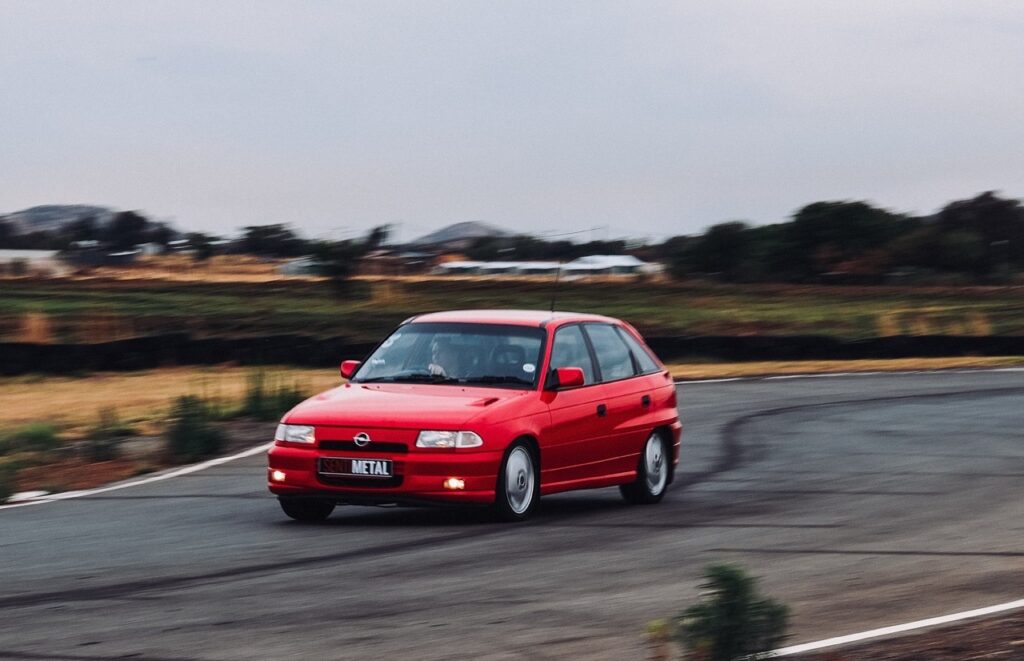 Opel Kadett 200t S - L'Astra Turbo made in South Africa ! De l'essence ...
