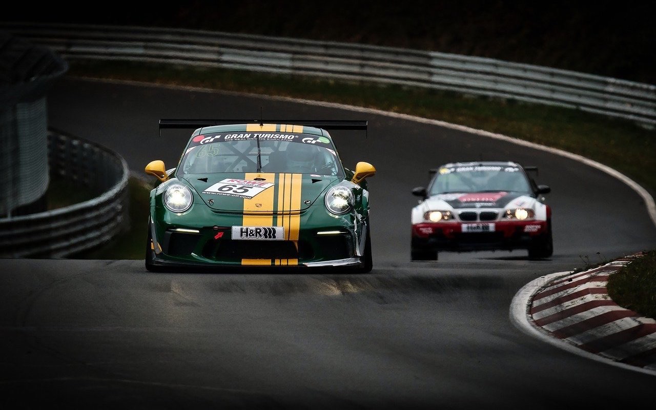 Quelle voiture de course louer pour une performance optimale ? De l ...
